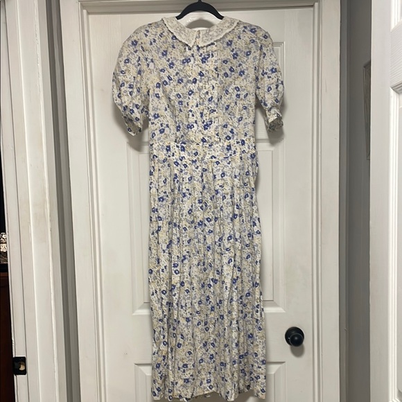 Laura Ashley | Dresses | Laura Ashley Floral Blue And Cream Dress ...